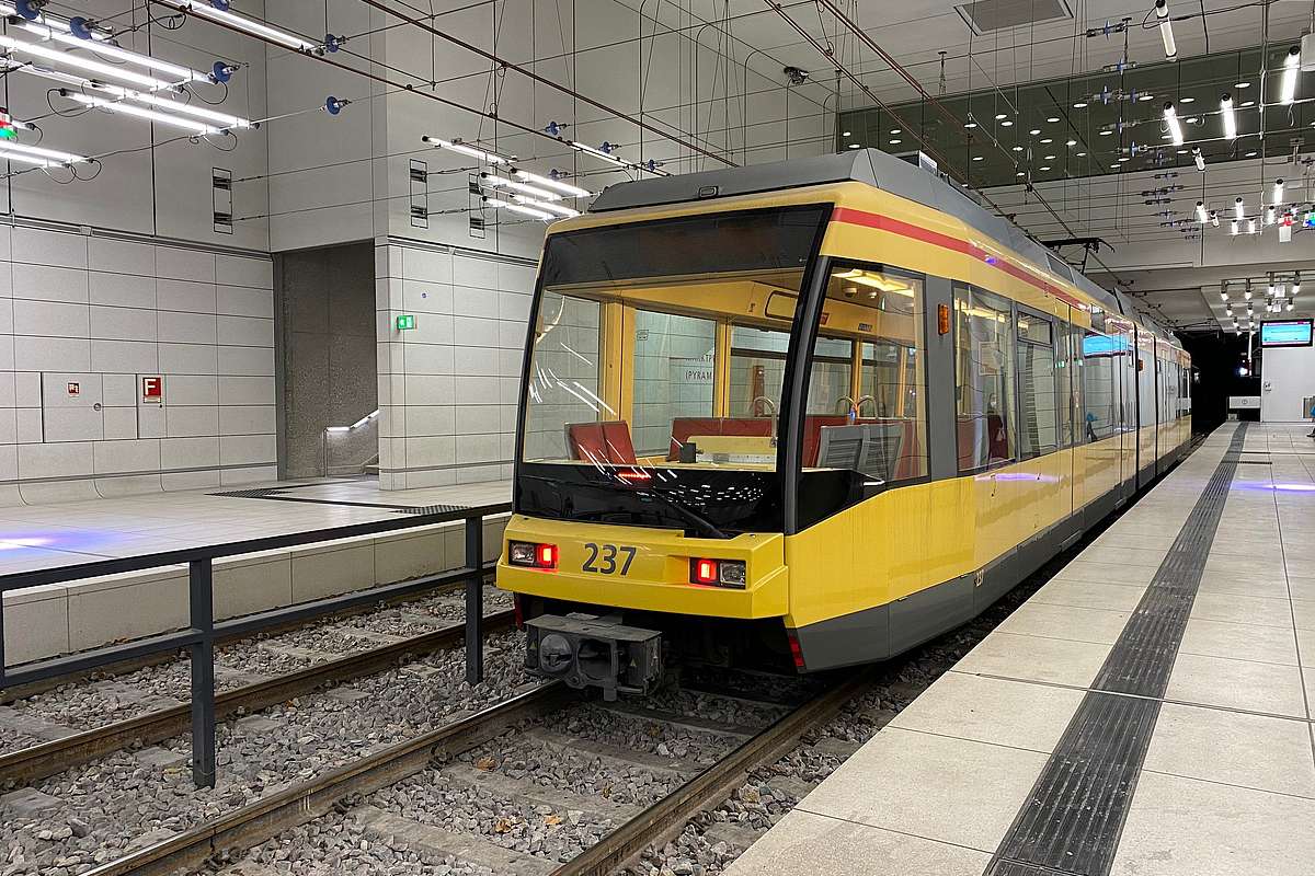 VBK - Verkehrsbetriebe Karlsruhe - Die Kombilösung